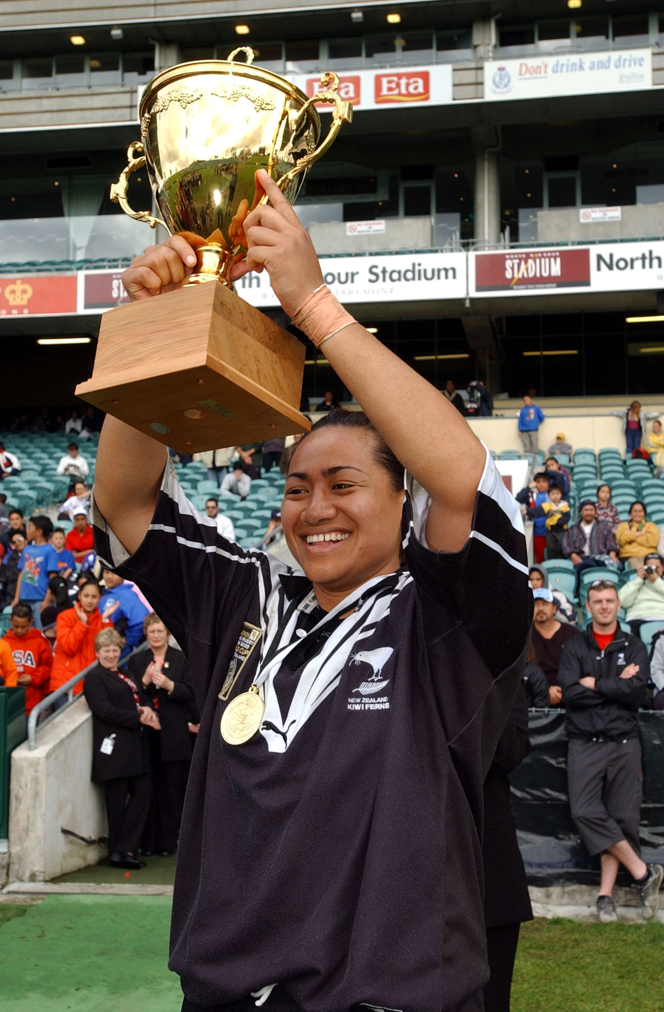 Warriors announce female head coach for women's NRL team!